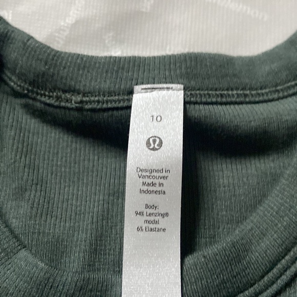 lululemon athletica | Tops | Lululemon Hold Tight Cropped Tank In Dark ...
